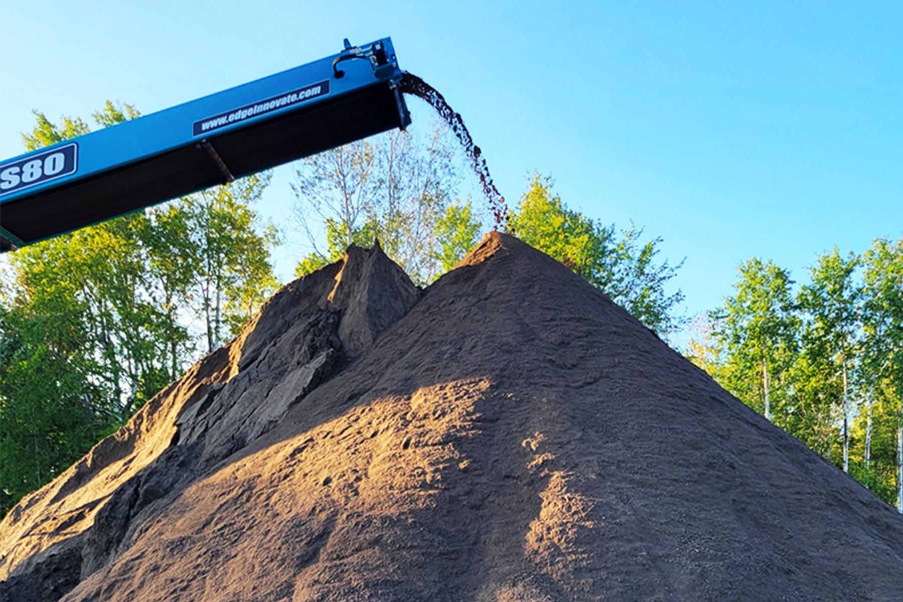 Services – Lanthier Topsoil & Landscaping